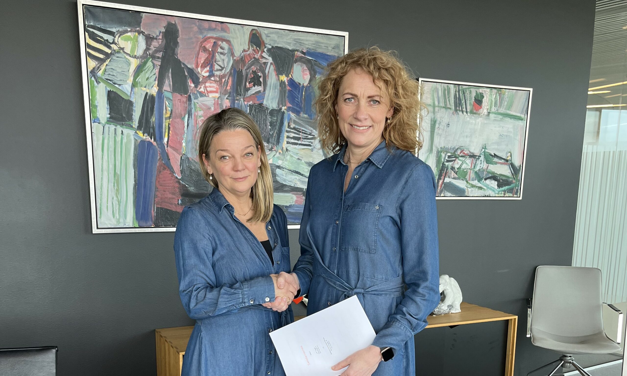 Trygd høvuðsstuðul hjá Badmintonsambandinum - Eysturoyarportalurin