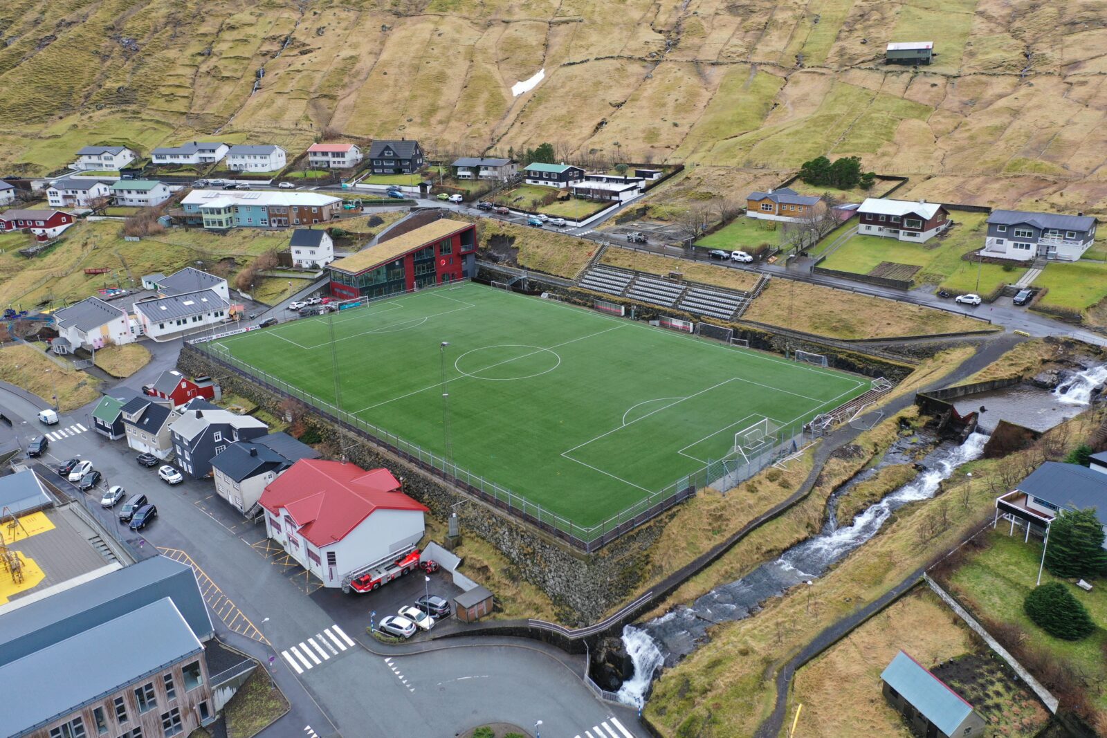 Grundgeving fyri uppafturtøku av dysti - Eysturoyarportalurin