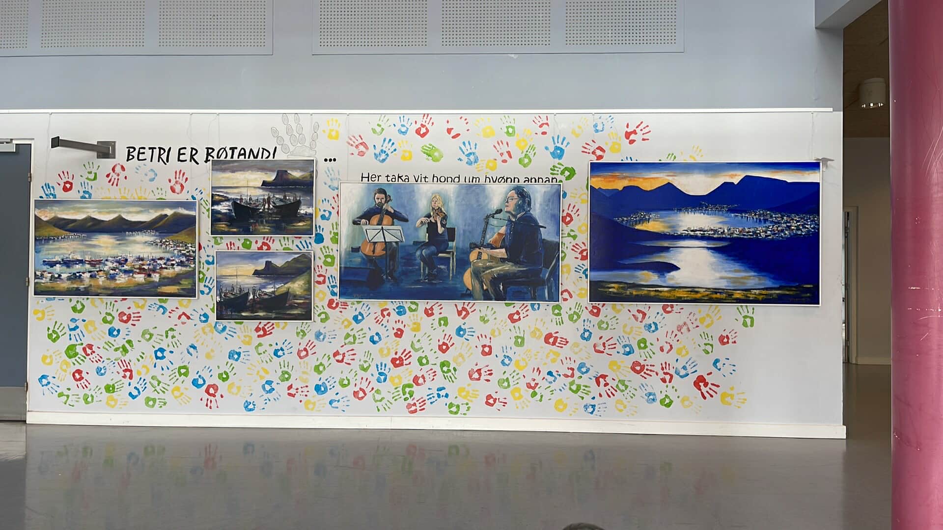 Listaverk í hópatali við Løkin - Eysturoyarportalurin